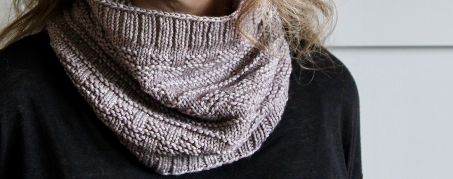 Introducing... The Square Basket Cowl! - Leah Michelle Designs